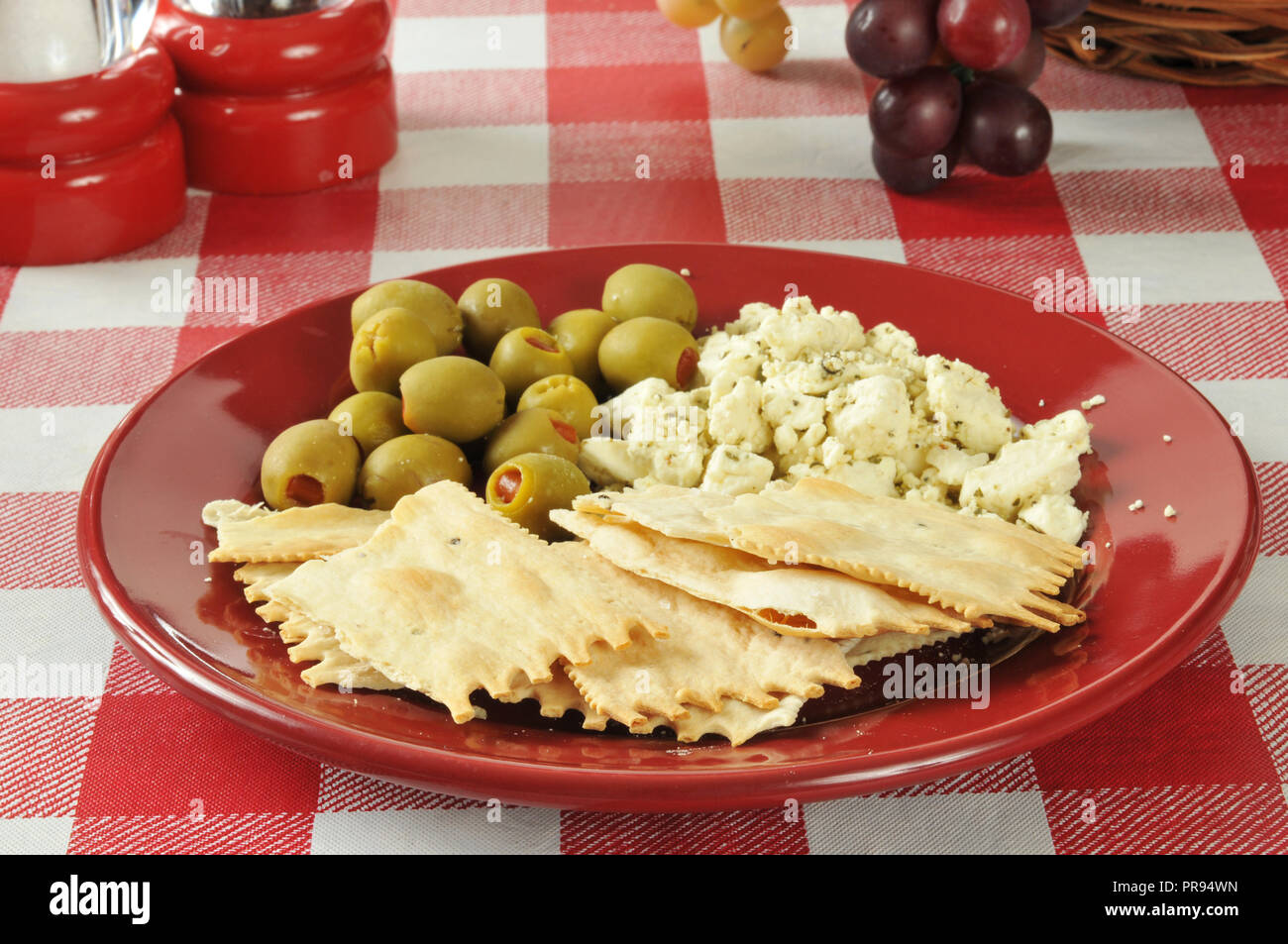 Feta cheese crackers hi-res stock photography and images - Alamy
