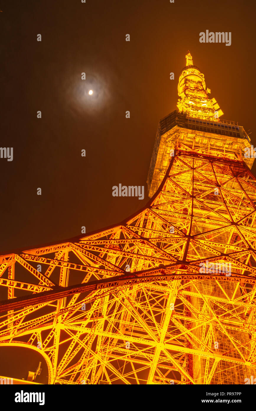 Tokyo tower and Sakura Cherry blossom in spring season at Tokyo, Japan ...