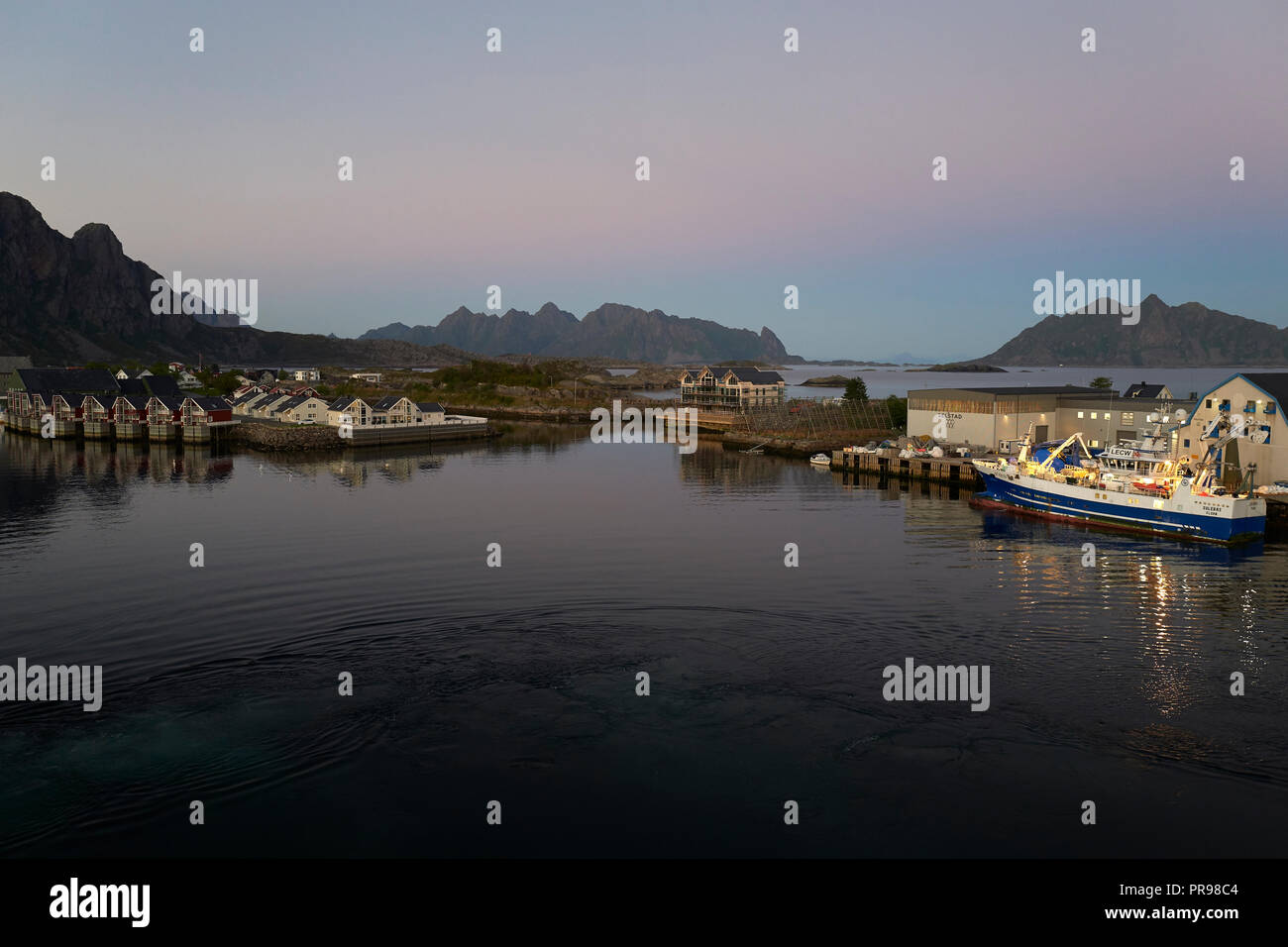 The Picturesque Harbour At Svolvaer and Svolværgeita, Lofoten Islands ...