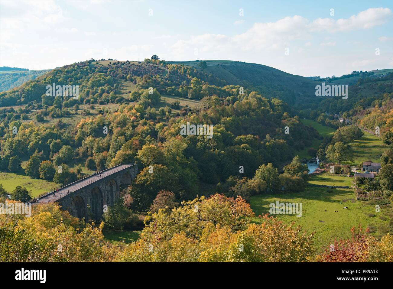 Monsal head viaduct hi-res stock photography and images - Alamy