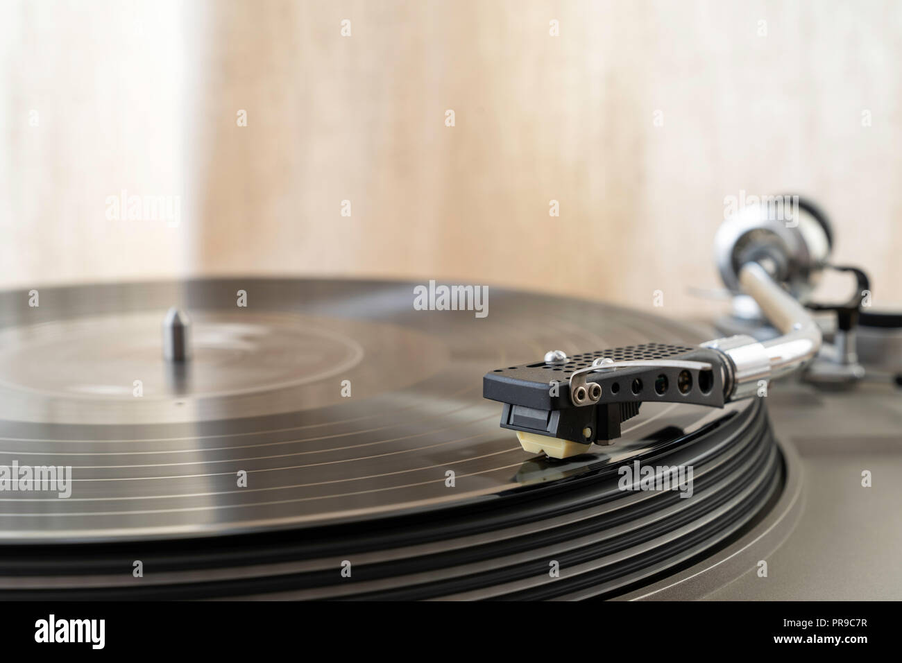 Phonograph tone arm hi-res stock photography and images - Alamy