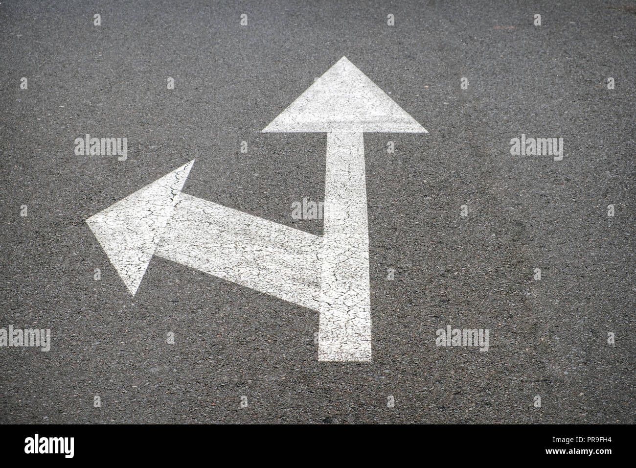 Concrete street road hi-res stock photography and images - Alamy