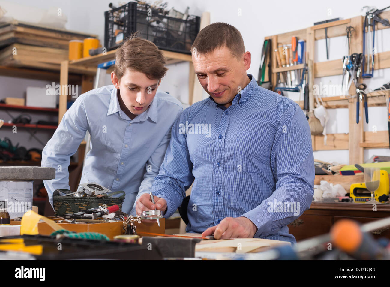 Happy italian family hi-res stock photography and images - Alamy