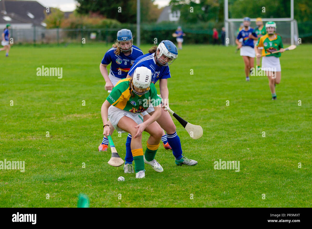 Camogie girls hi-res stock photography and images - Alamy