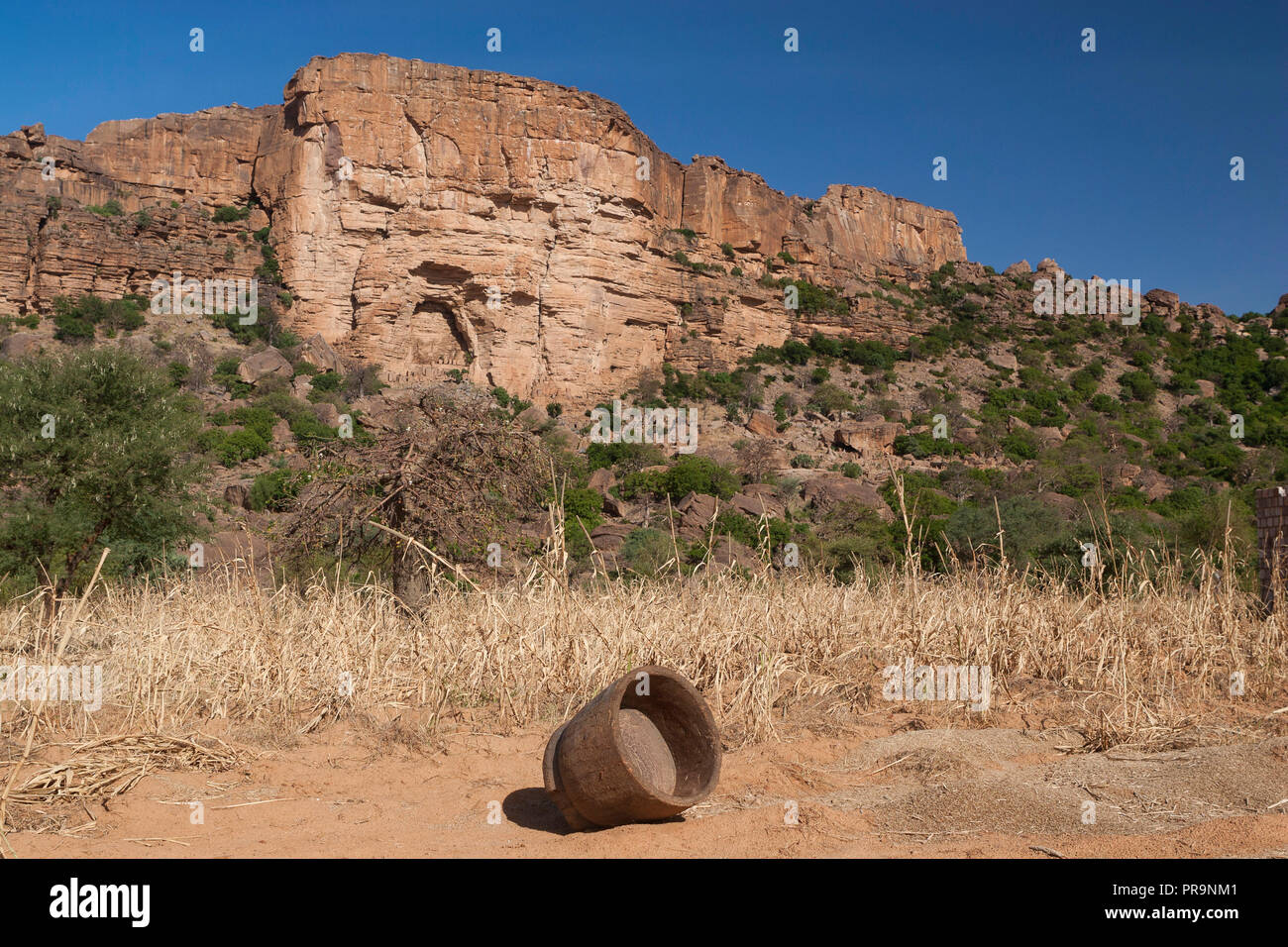 Falaise de bandiagara hi-res stock photography and images - Alamy