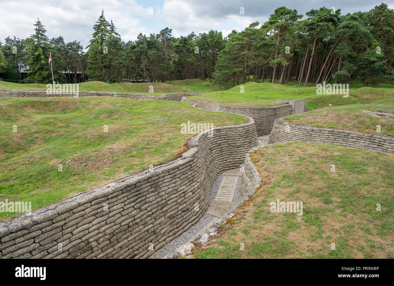 The trenches at Vimy Ridge in France Stock Photo - Alamy