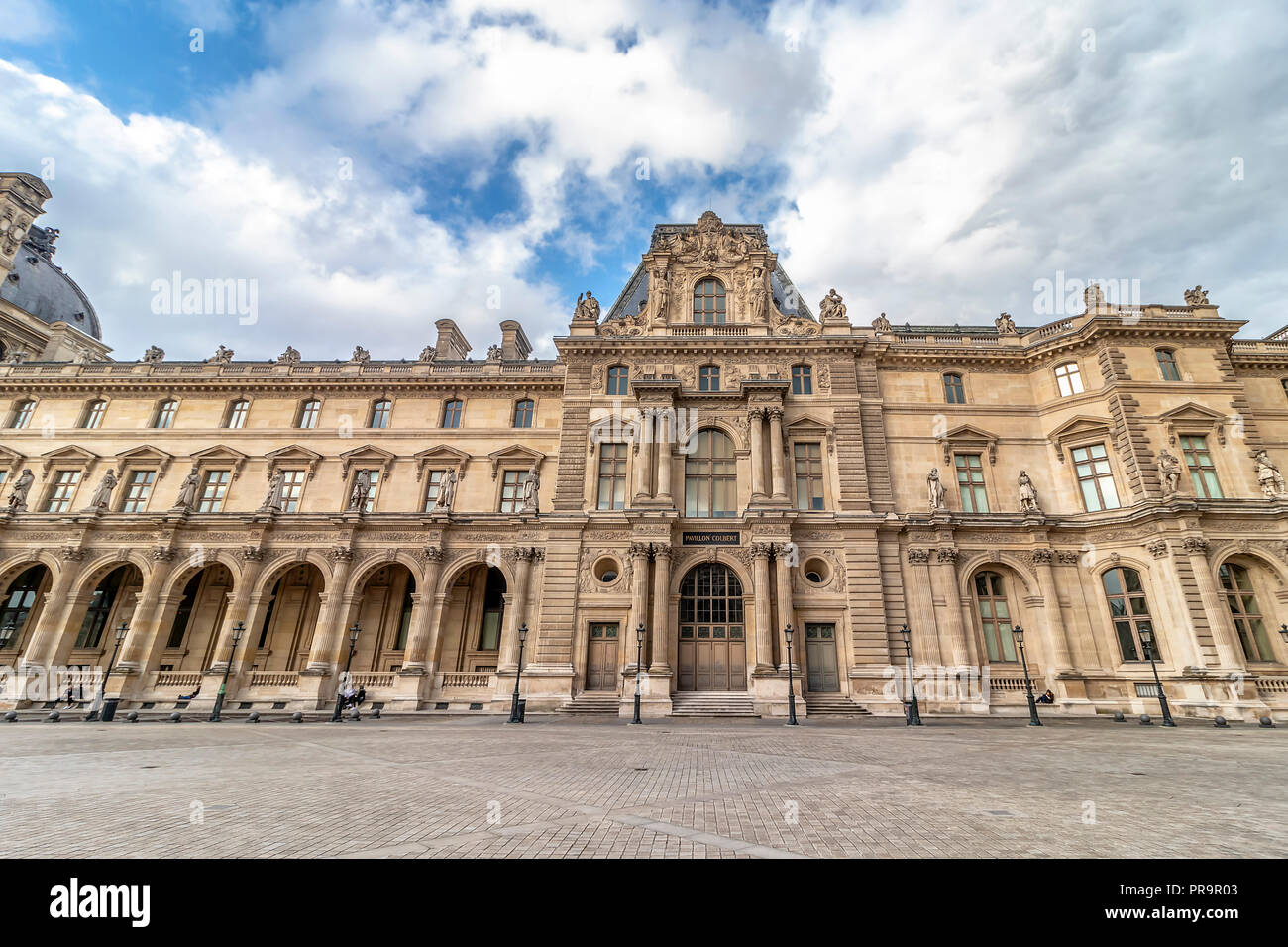 Pavillon colvert hi-res stock photography and images - Alamy