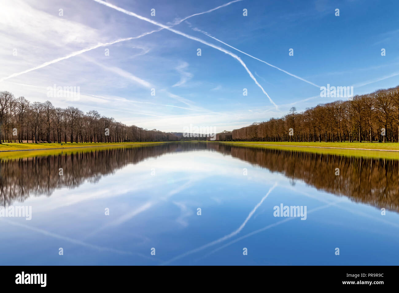 France paris winter autumn hi-res stock photography and images - Alamy