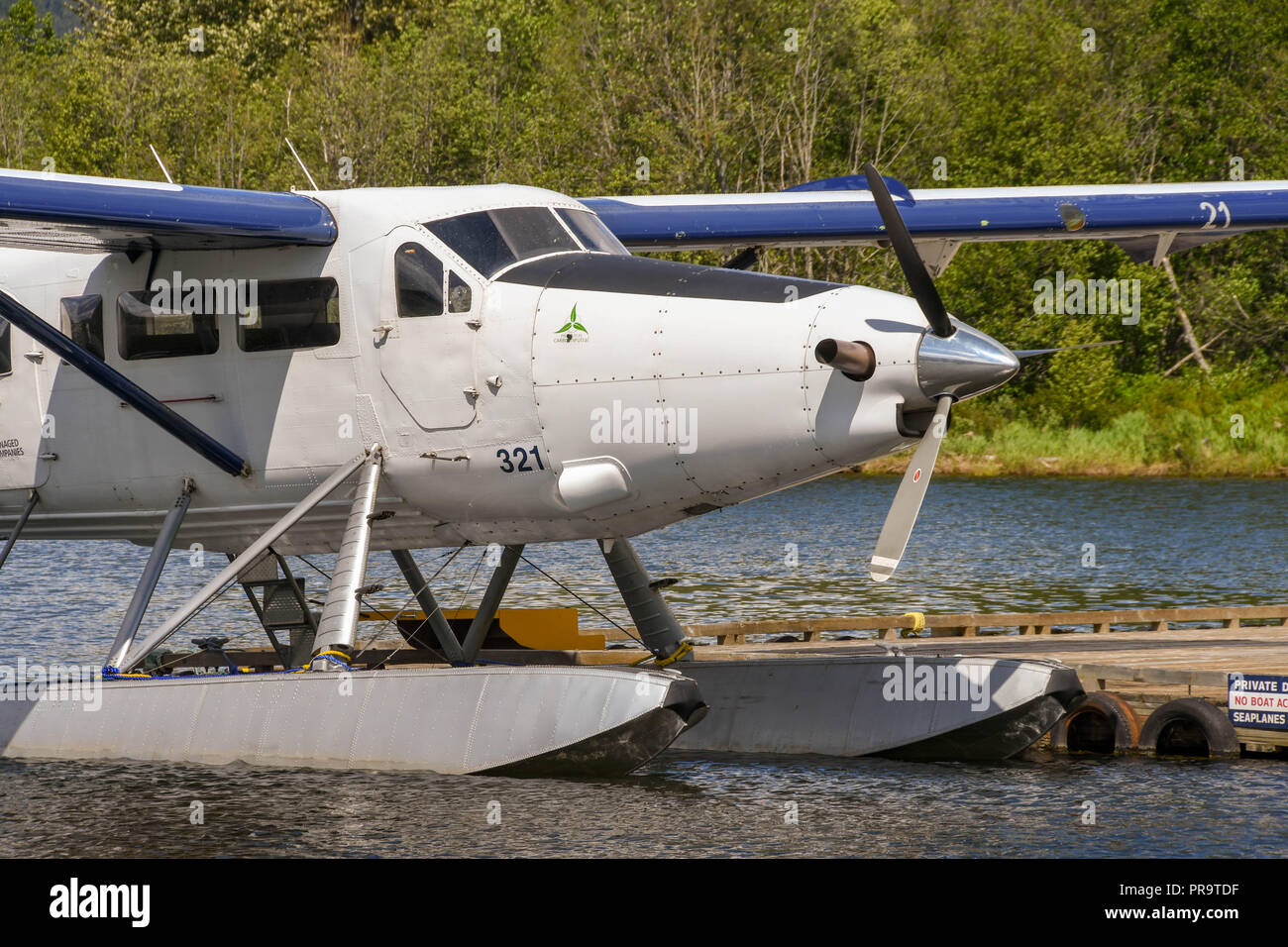 De havilland canada turbo otter hi-res stock photography and images - Alamy