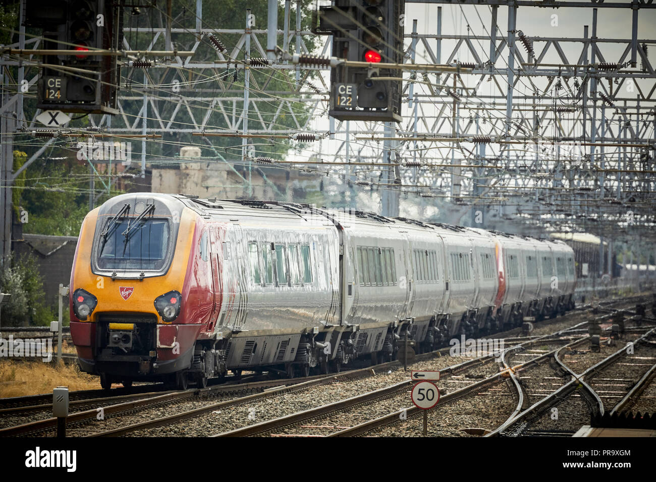 Crewe train station a diesel Virgin Voyager Class 220 a class of diesel ...