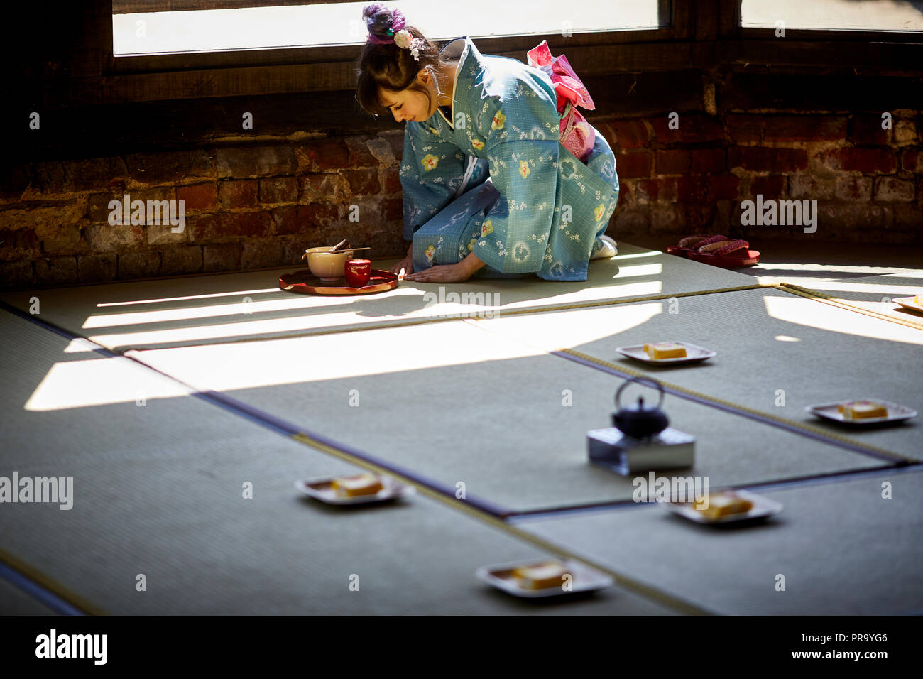 Lillibrooke Manor barns traditional Japanese tea ceremony, Way of Tea ...