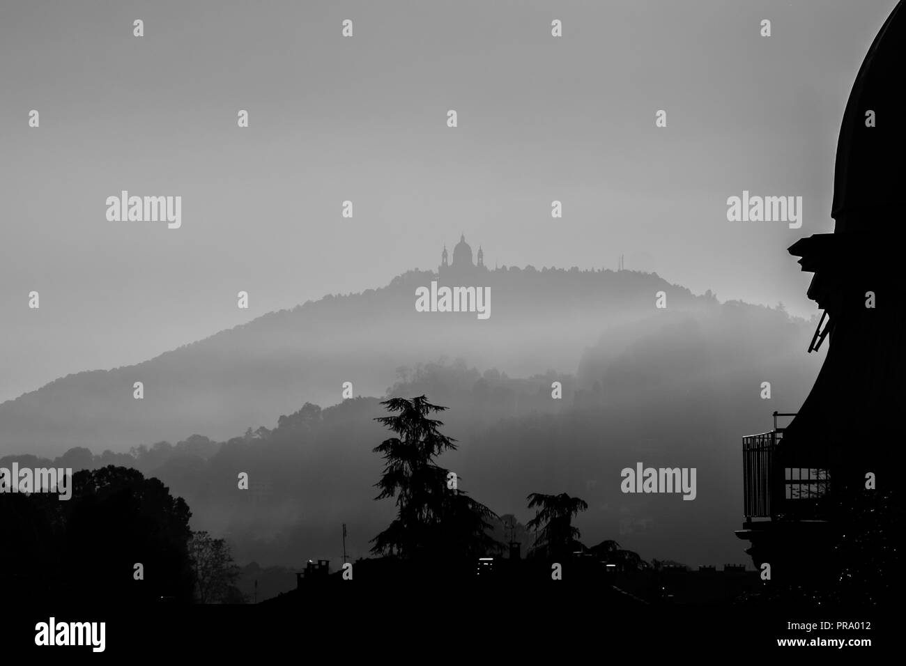 Royal chapel of the turin cathedral hi-res stock photography and images ...