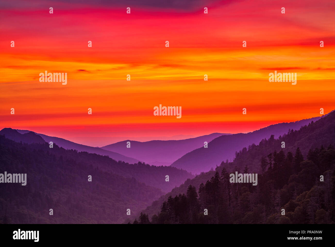 Mountain sunset appalachian mountains hi-res stock photography and ...