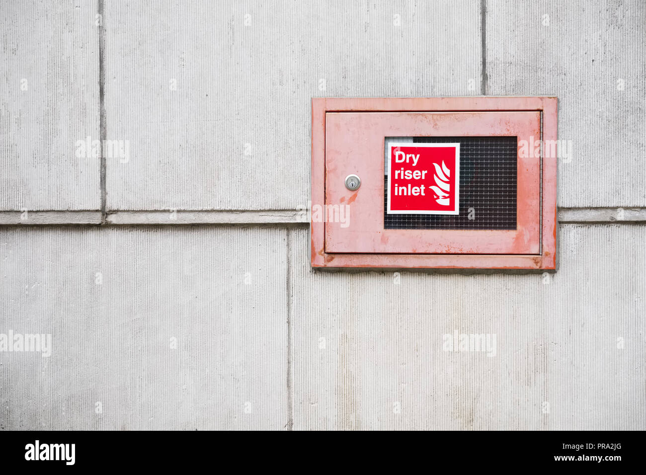 Emergency riser hi-res stock photography and images - Alamy