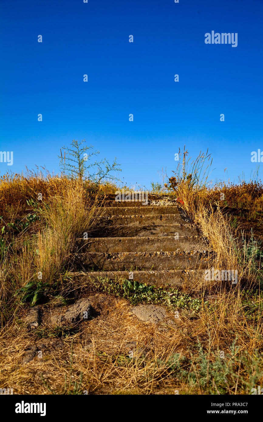 Uneven steps hi-res stock photography and images - Alamy