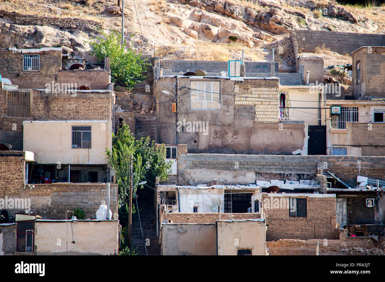 Old buildings on a cliff side in Shiraz, Iran Stock Photo - Alamy