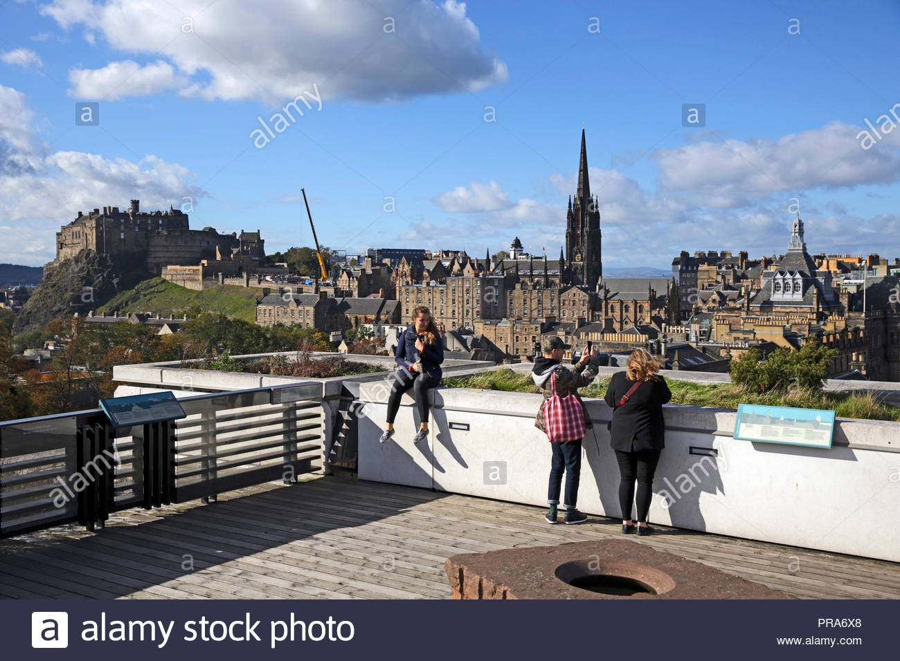 Skyline edinburgh hi-res stock photography and images - Alamy