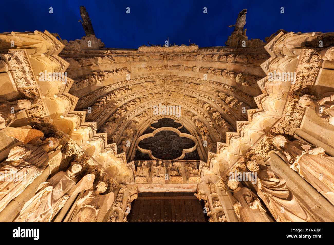 Cathedral of Our Lady of Reims. Reims, Grand Est, France Stock Photo ...