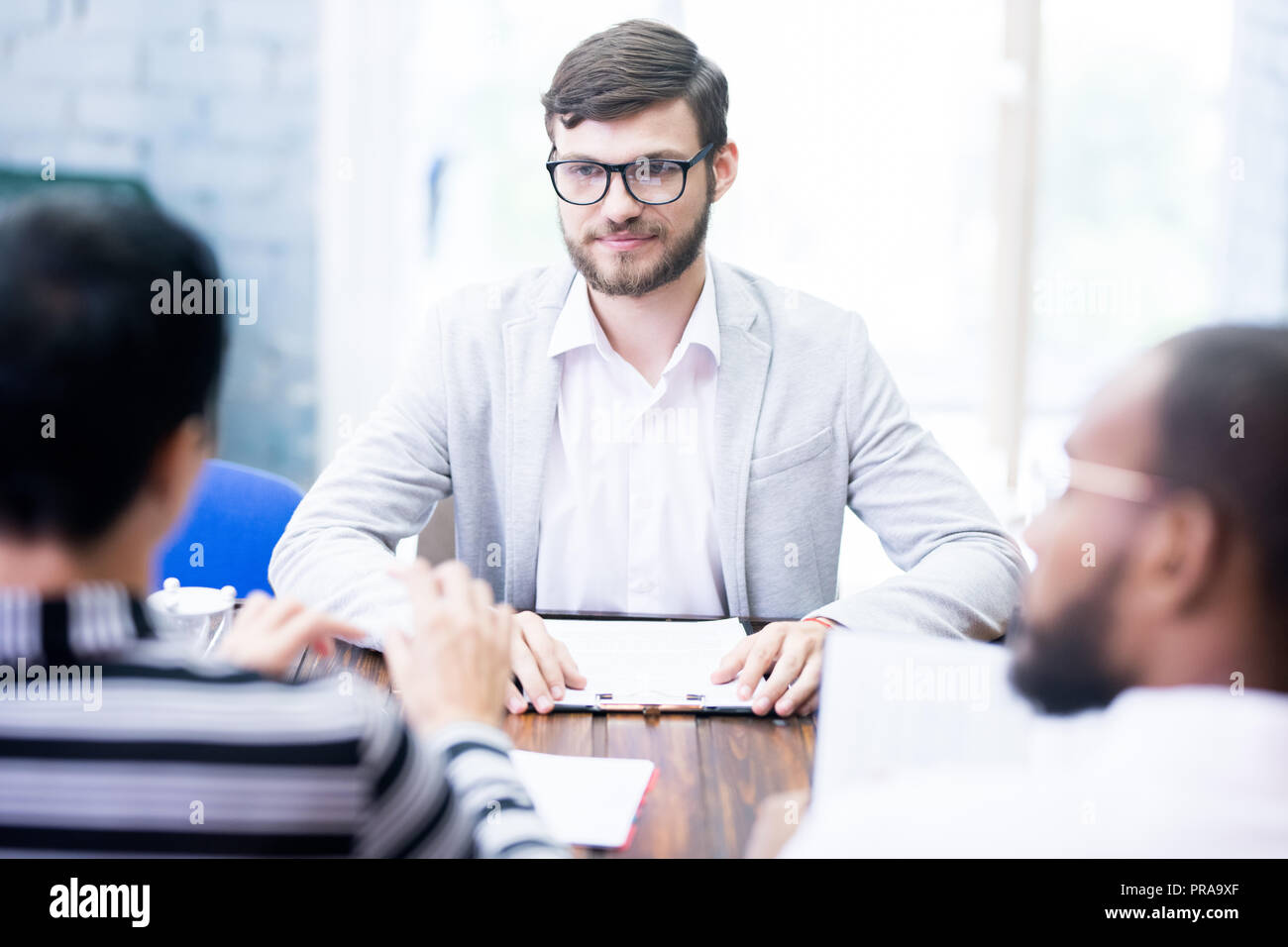 Mature woman job interview hi-res stock photography and images - Alamy