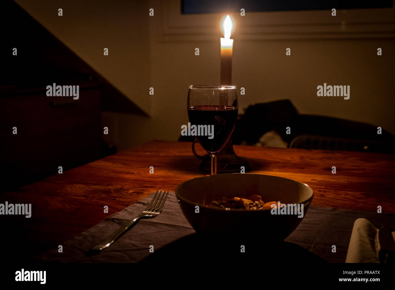 Couple having candlelight dinner hi-res stock photography and images ...