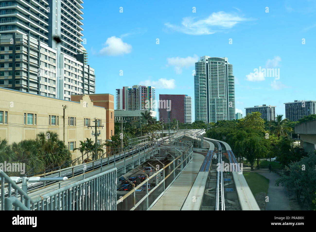 Miami florida metromover people mover hi-res stock photography and ...