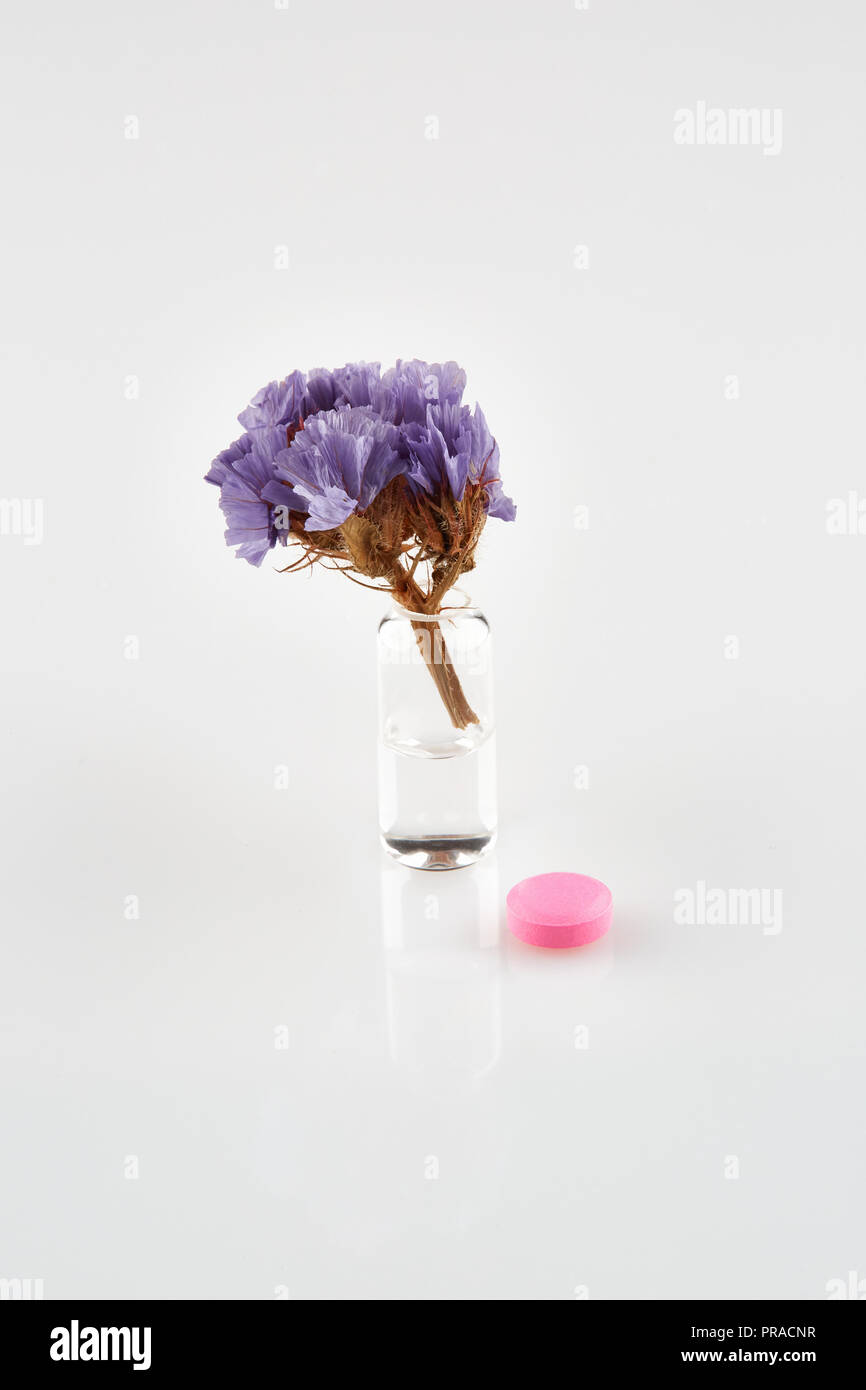Inject flower hi-res stock photography and images - Alamy
