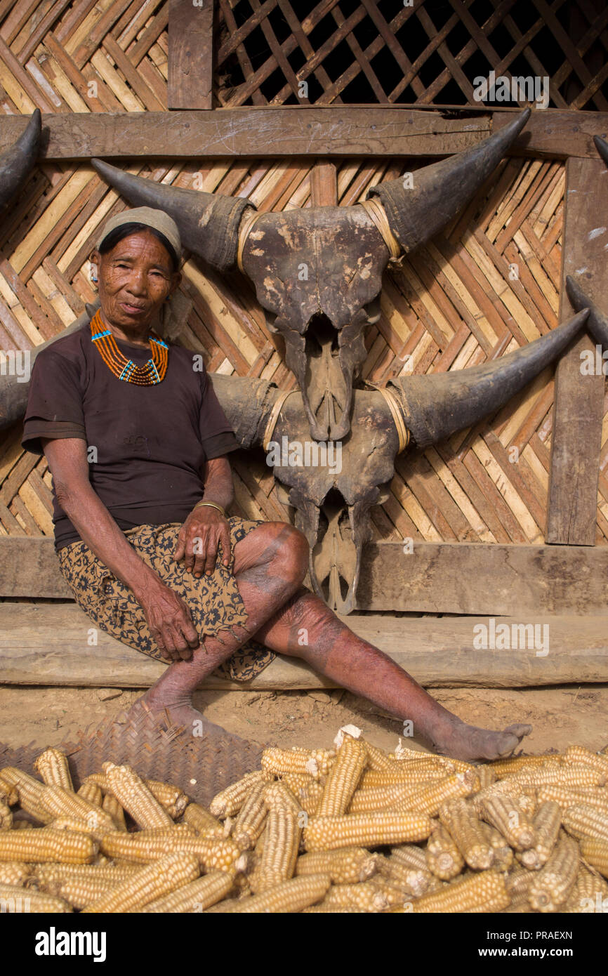 Naga woman hi-res stock photography and images - Alamy