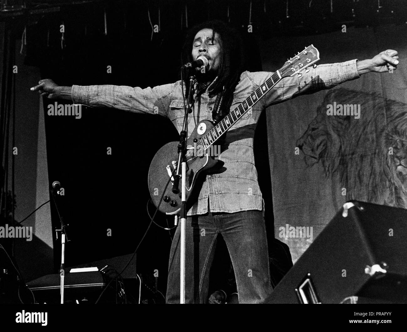 Bob marley Black and White Stock Photos & Images - Alamy