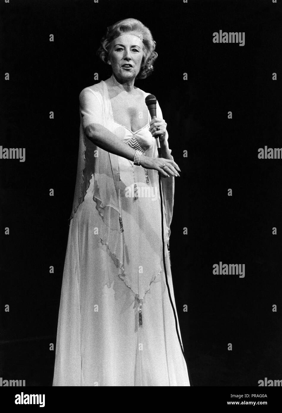 Vera lynn Black and White Stock Photos & Images - Alamy