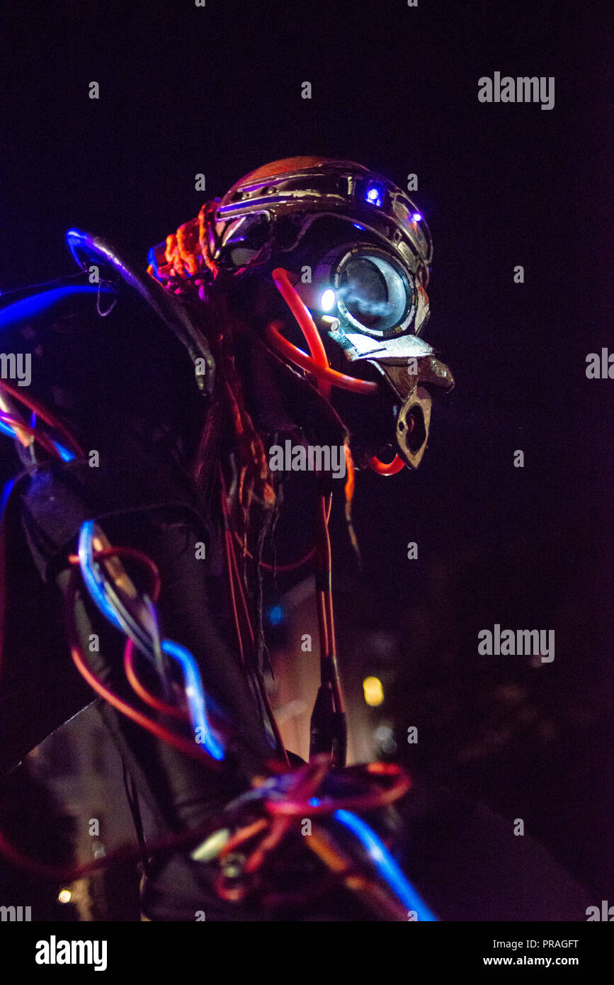 Futuristic Alien act World Walkers performing at Arts by The Sea ...