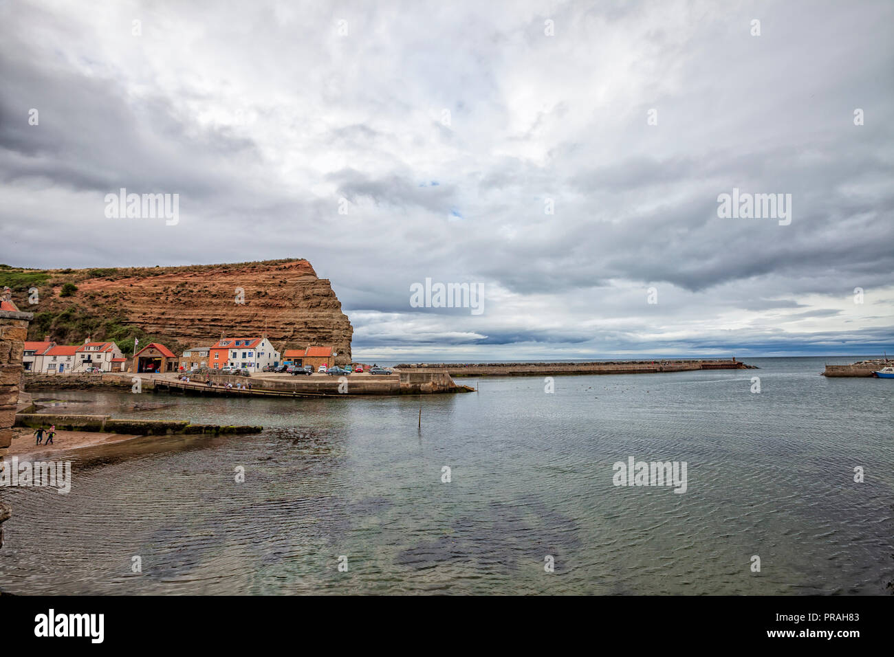 Staithes yorkshire old jack's boat hi-res stock photography and images ...