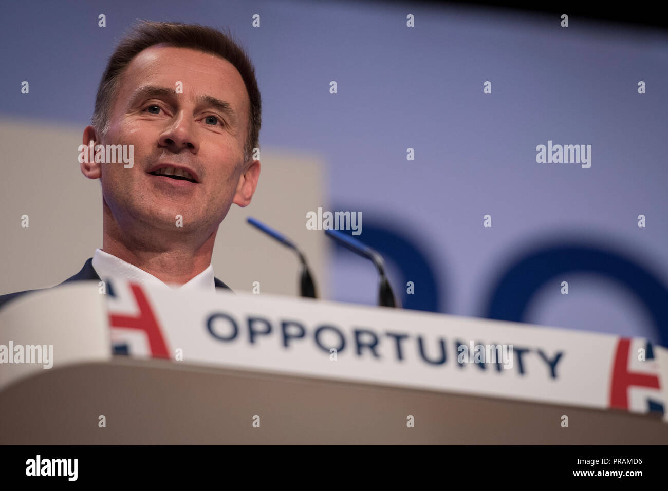 Jeremy hunt wife hi-res stock photography and images - Alamy