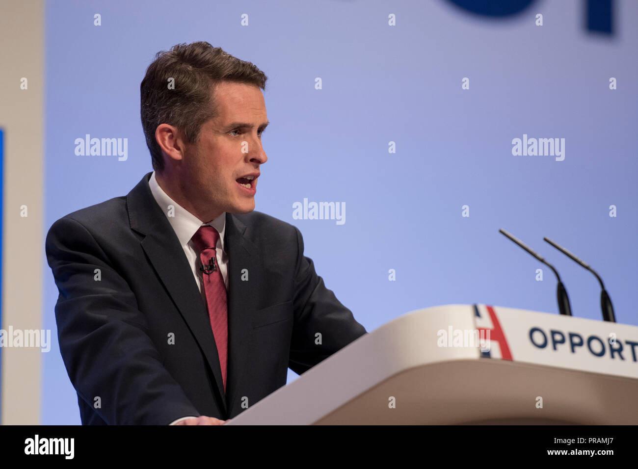 Politician podium anger hi-res stock photography and images - Alamy