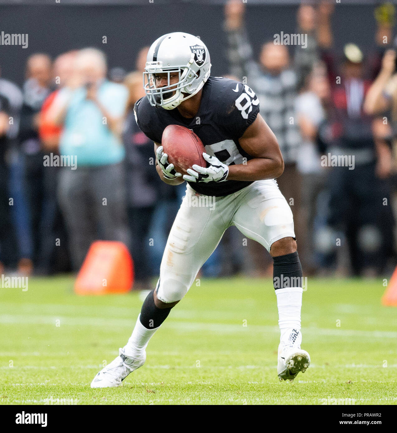 Amari cooper browns hi-res stock photography and images - Alamy