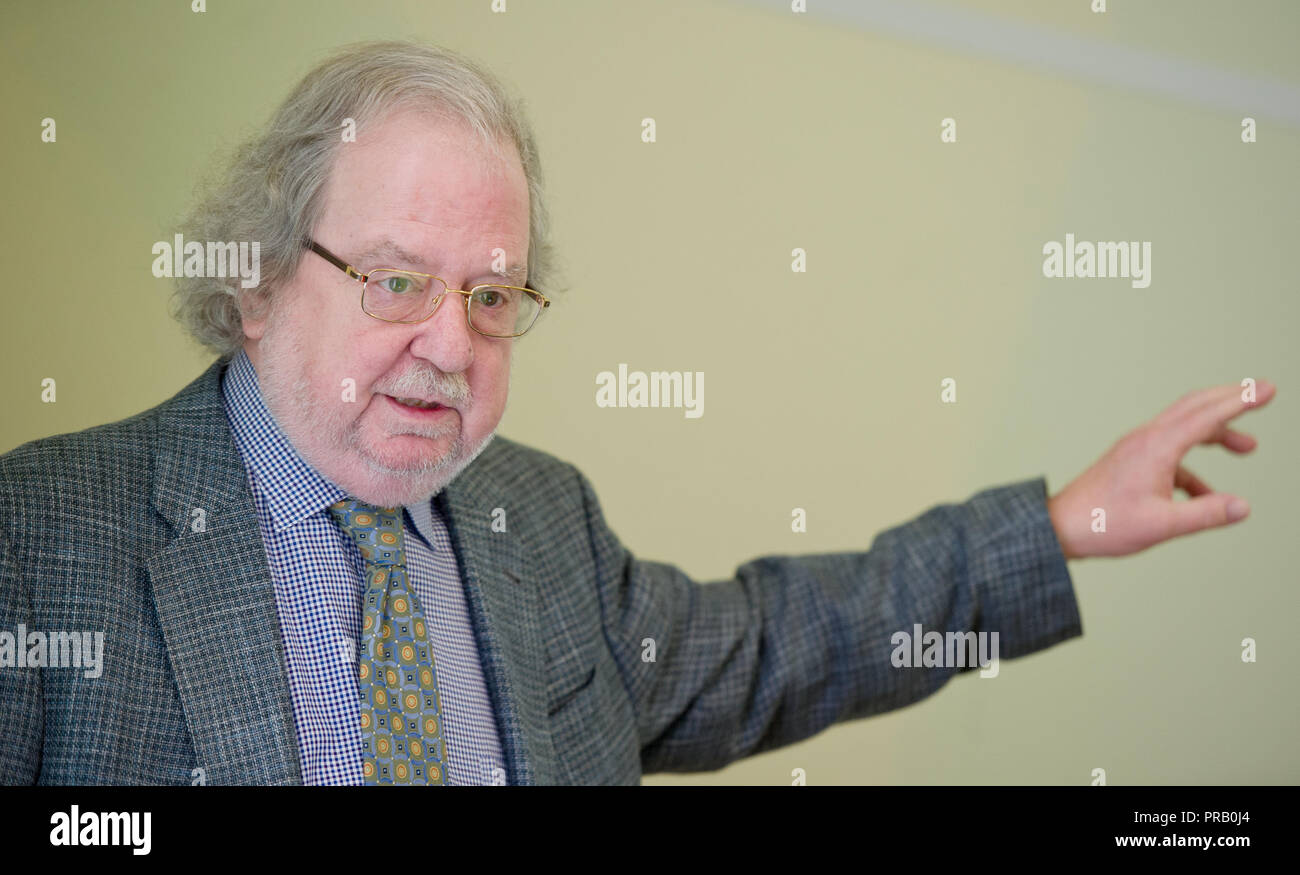 James allison nobel hi-res stock photography and images - Alamy