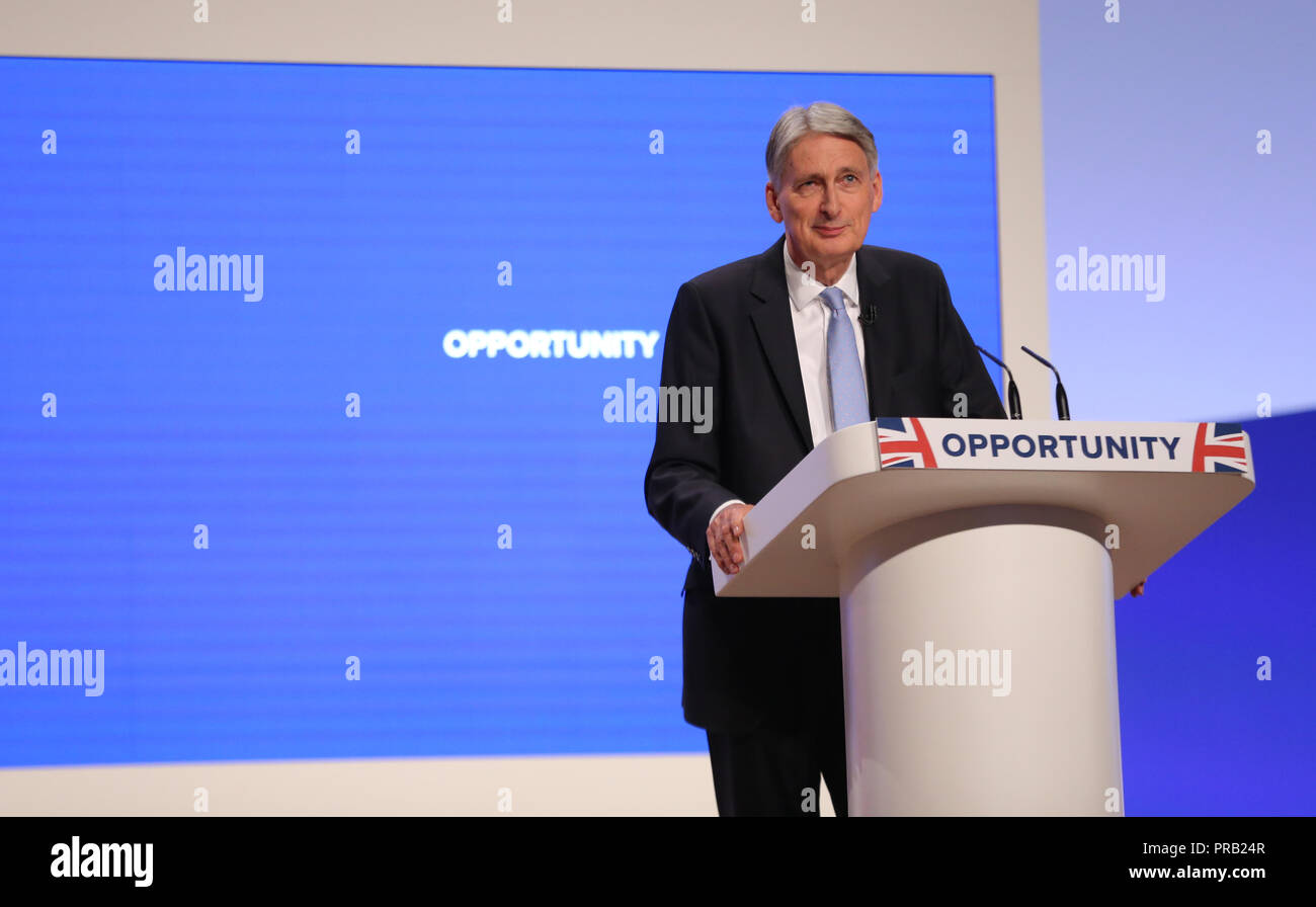 Philip hammond mp hi-res stock photography and images - Alamy