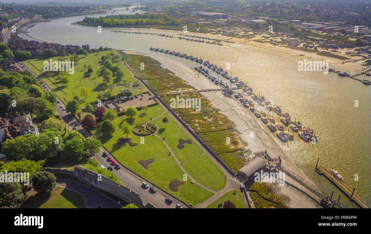 Medway aerial hi-res stock photography and images - Alamy