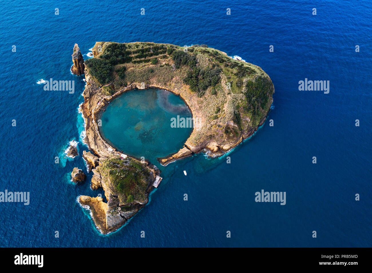 Islet of Vila Franca do Campo - formed by the crater of an old ...