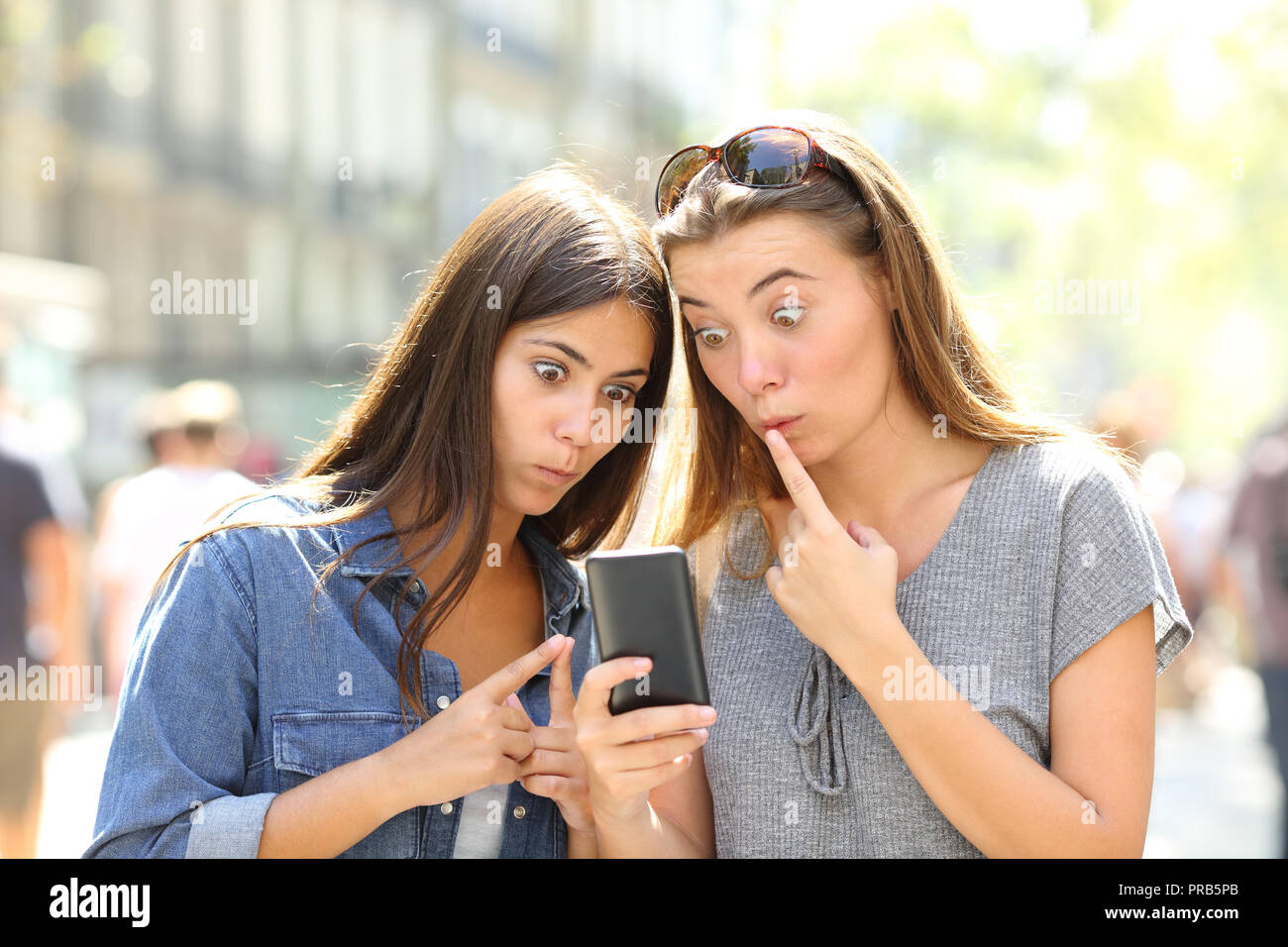 Girls are smart hi-res stock photography and images - Alamy