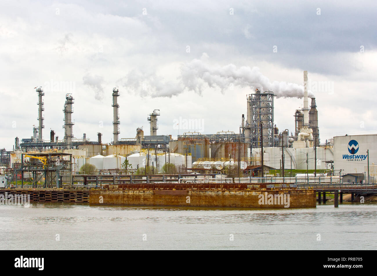 Damaging the environment hi-res stock photography and images - Alamy