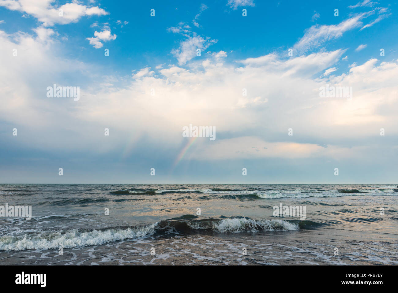 Beautiful scenery rainbow hi-res stock photography and images - Alamy