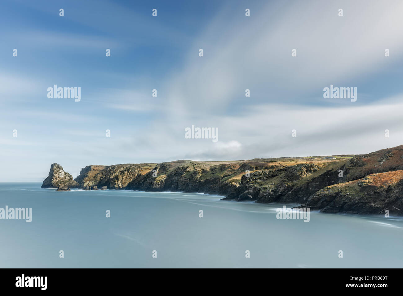 Bossiney Bay Cornwall High Resolution Stock Photography and Images - Alamy