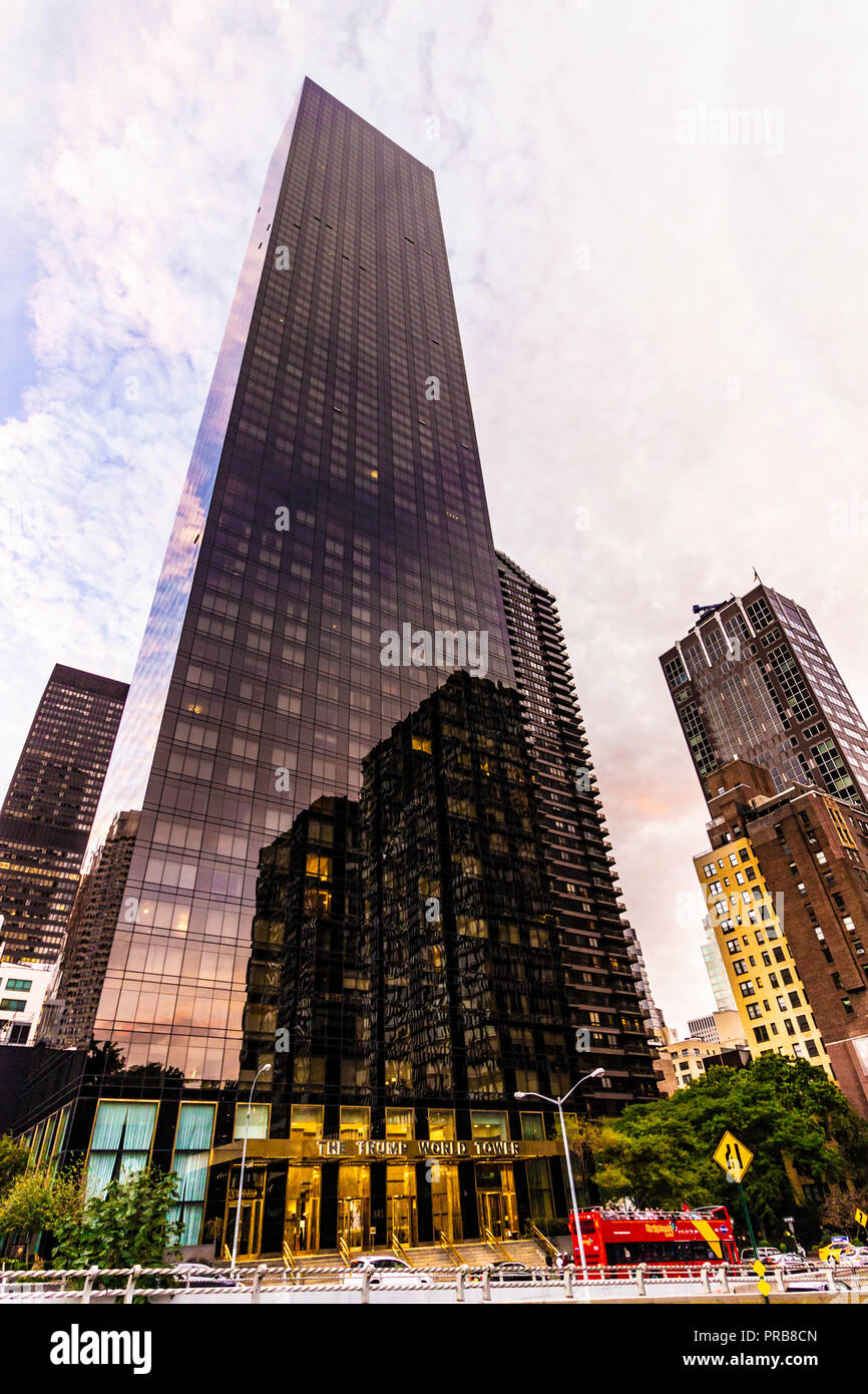 Trump world tower new york hi-res stock photography and images - Alamy