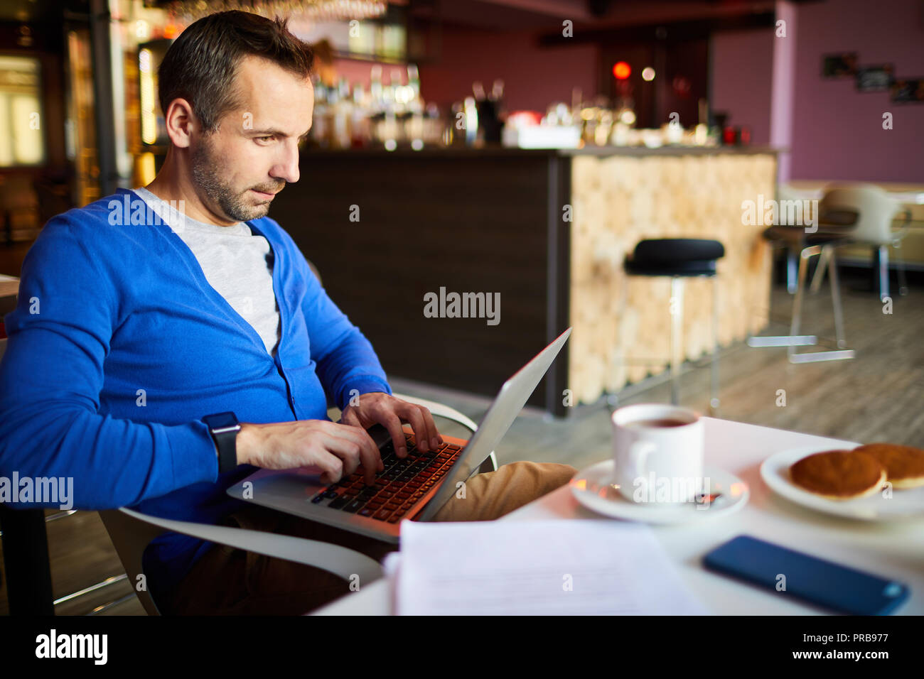 Enterprising entrepreneur hi-res stock photography and images - Alamy