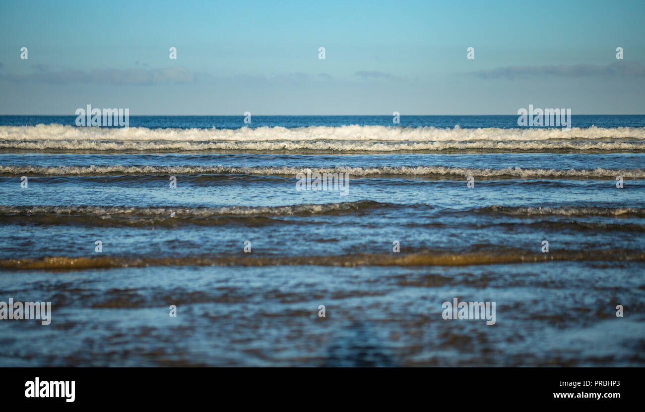 Tidal waves hi-res stock photography and images - Alamy