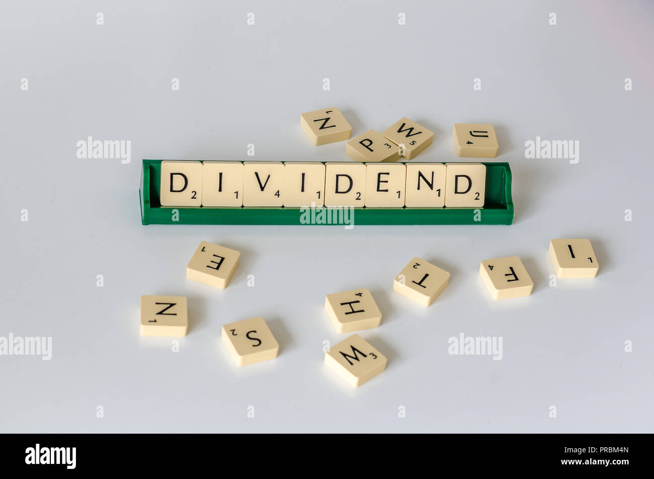 Dividend word hi-res stock photography and images - Alamy