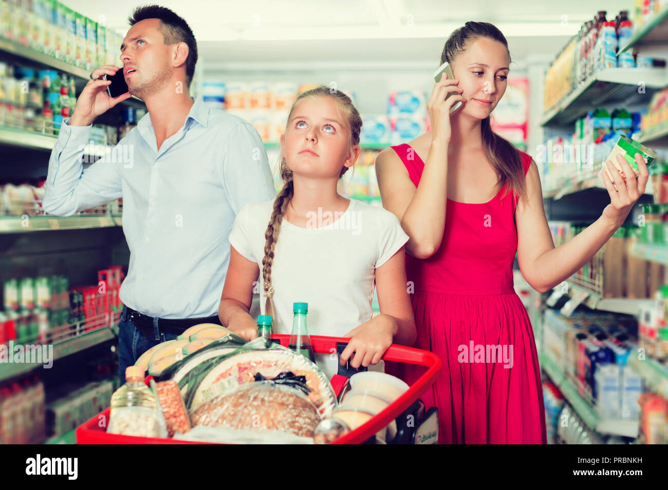 Problem kid supermarket hi-res stock photography and images - Alamy
