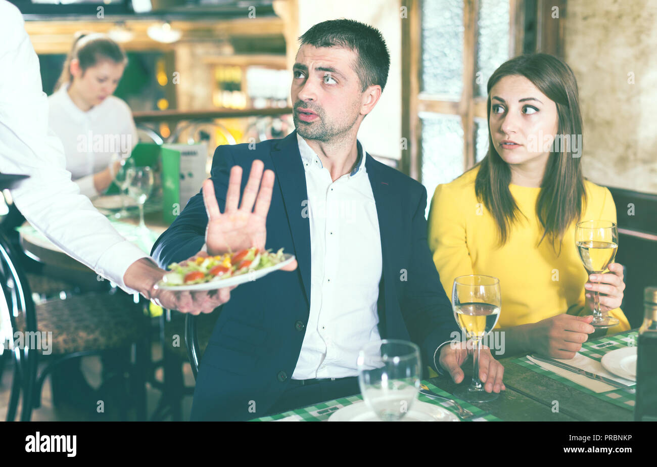 Couple refusing to talk hi-res stock photography and images - Alamy