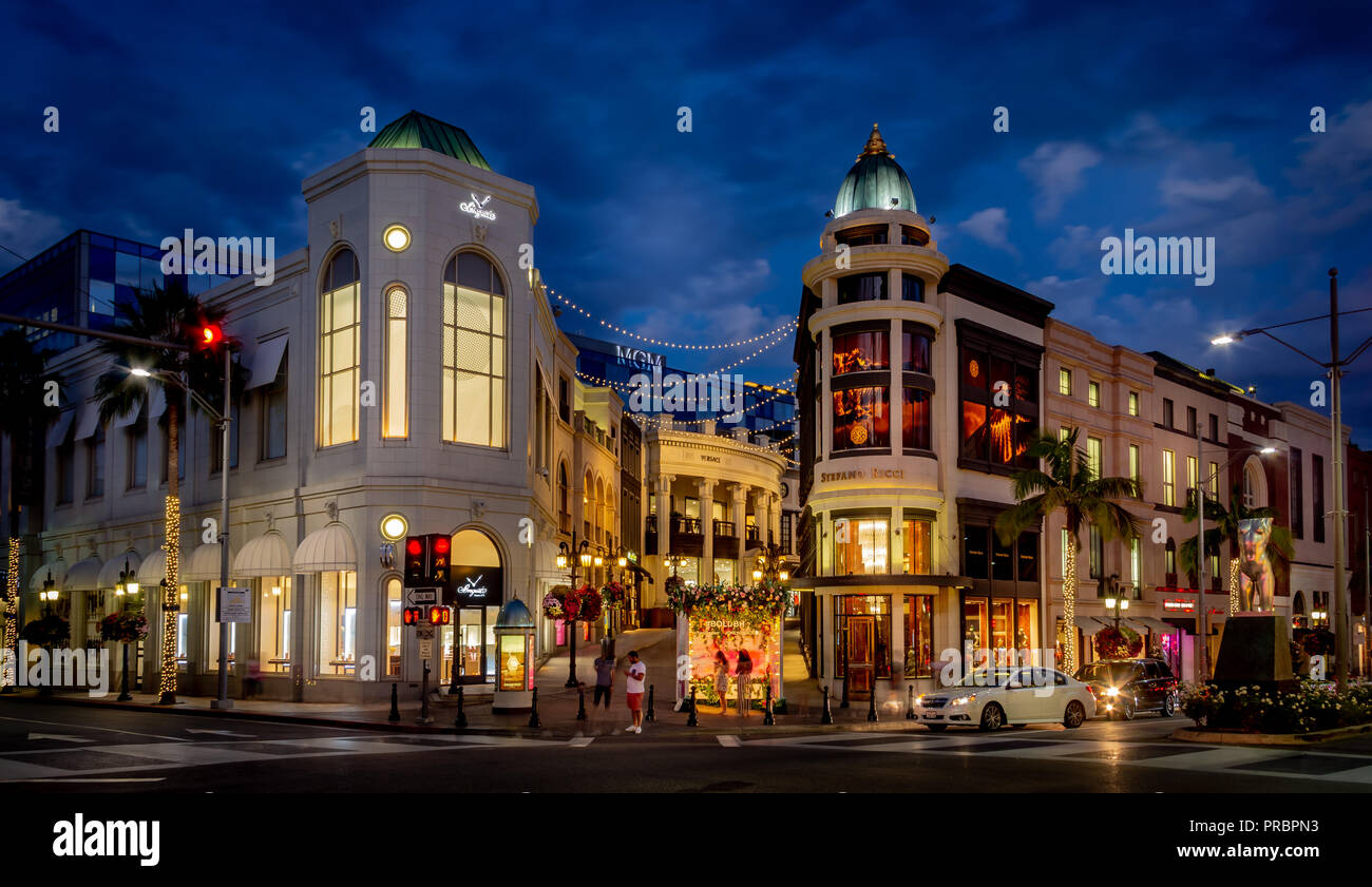 Rodeo drive beverly hills hi-res stock photography and images - Alamy