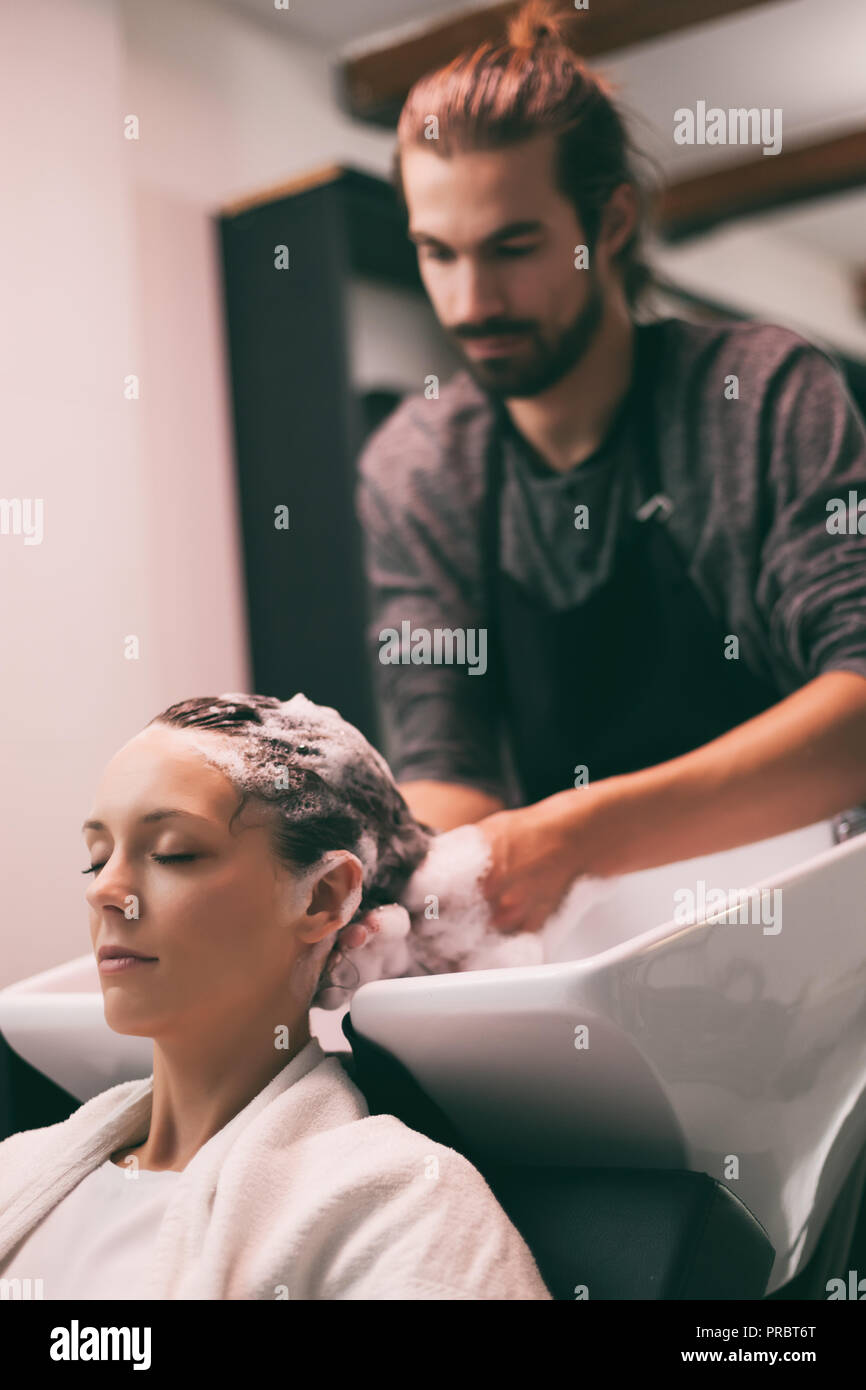 Washing head hi-res stock photography and images - Alamy